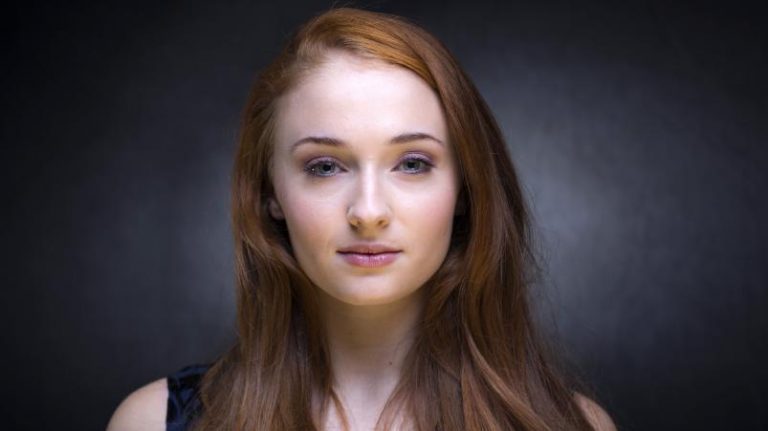 Sophie Turner Height, Weight, Measurements, Bra Size, Shoe Size Sophie Turner Height, Weight, Measurements, Bra Size, Shoe Size