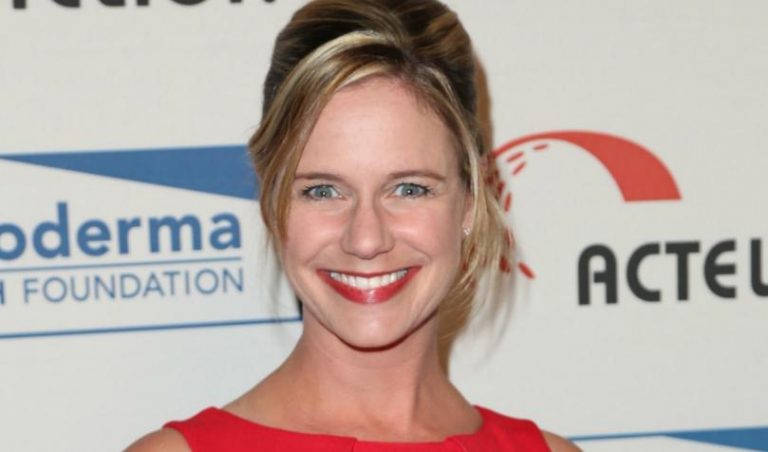 Andrea Barber Height Weight Measurements Bra Size Shoe Size