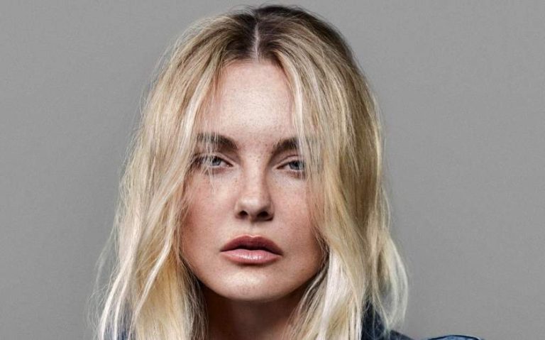 Caroline Trentini Height, Weight, Measurements, Bra Size, Shoe Size