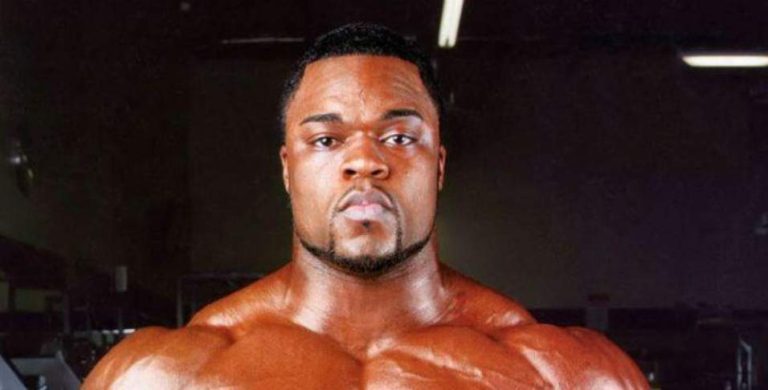 Brandon Curry Height, Weight, Body Measurements, Shoe Size