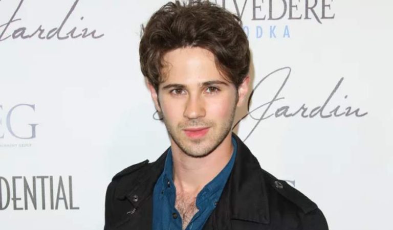 Connor Paolo Height, Weight, Body Measurements, Shoe Size