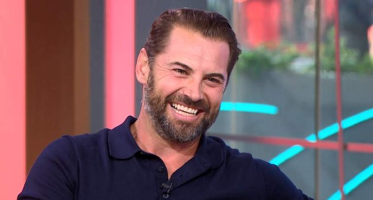 Daniel MacPherson Height, Weight, Measurements, Shoe Size