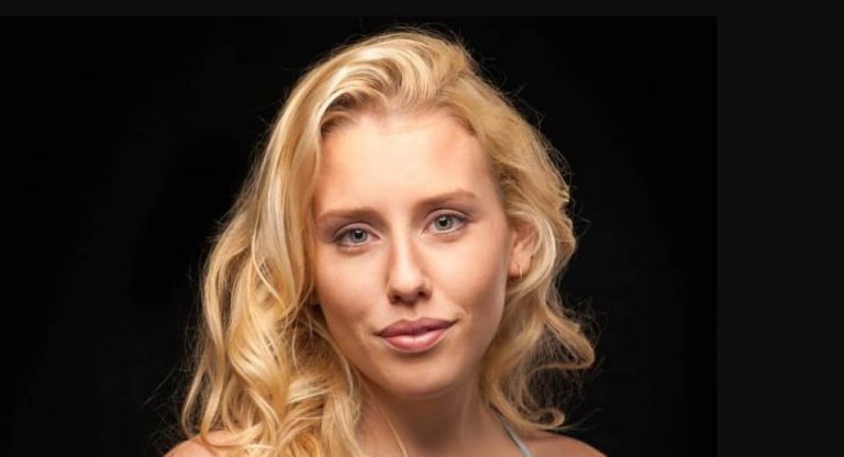 American Actresses Height, Weight, Age, Measurements, Bra Size, Wiki