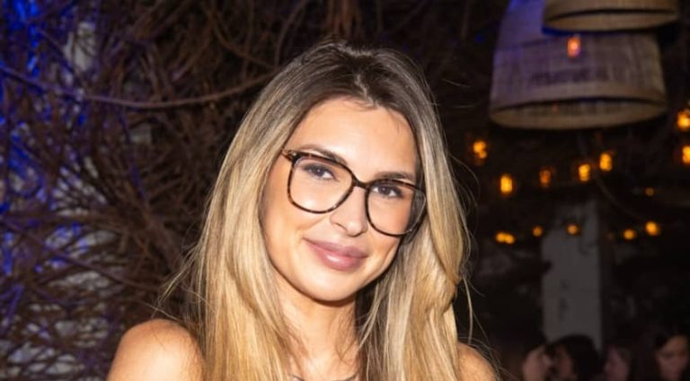 Elisabeth Rioux Height, Weight, Measurements, Bra Size, Shoe Size