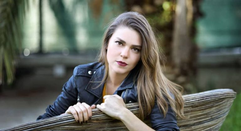 Aslı Enver Height, Weight, Measurements, Bra Size, Shoe Size