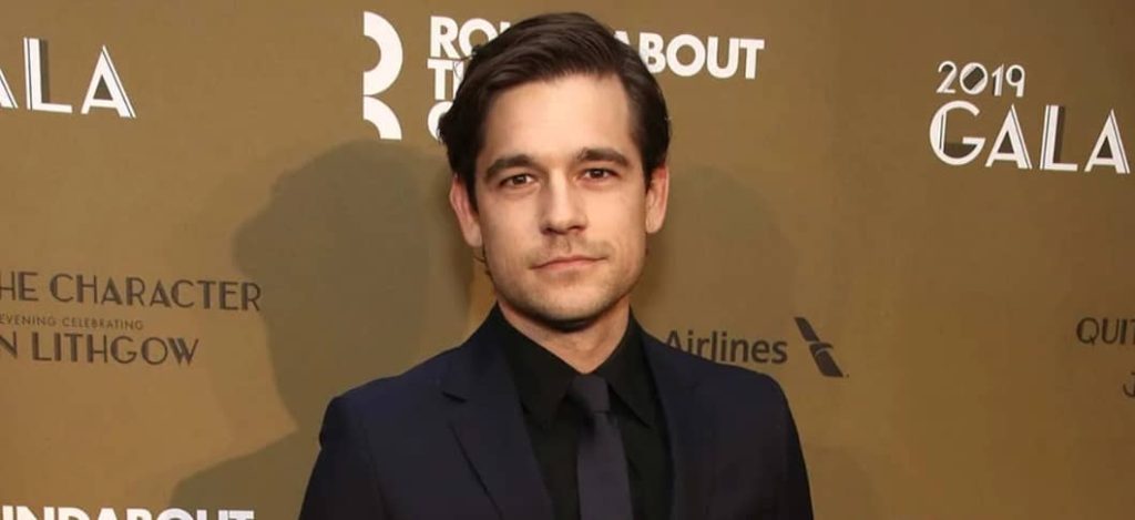 Jason Ralph Height, Weight, Measurements, Shoe Size