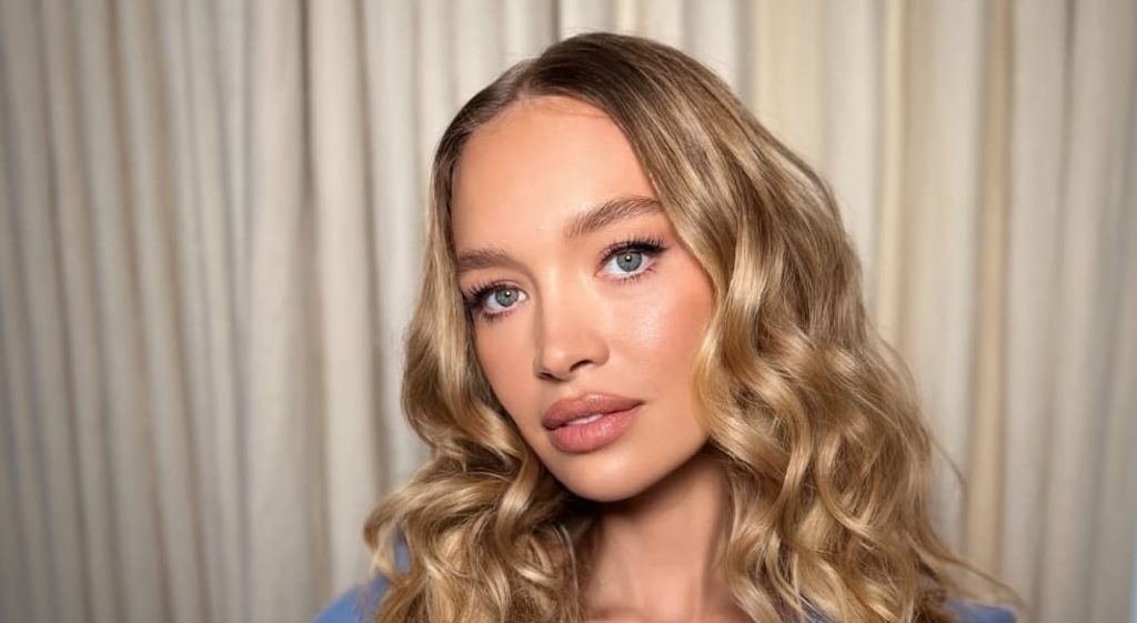 Roxy Horner Height, Weight, Measurements, Bra Size, Shoe Size